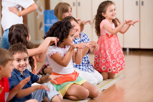 How Dramatic Play Helps Improve Preschool Literacy